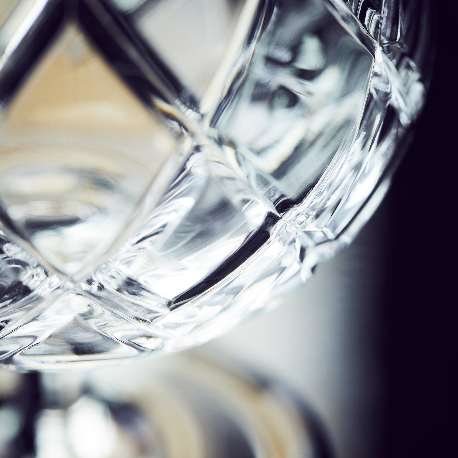 Waterford Crystal: Luxury Glassware, Vases & Figurines – Gallery Gifts ...